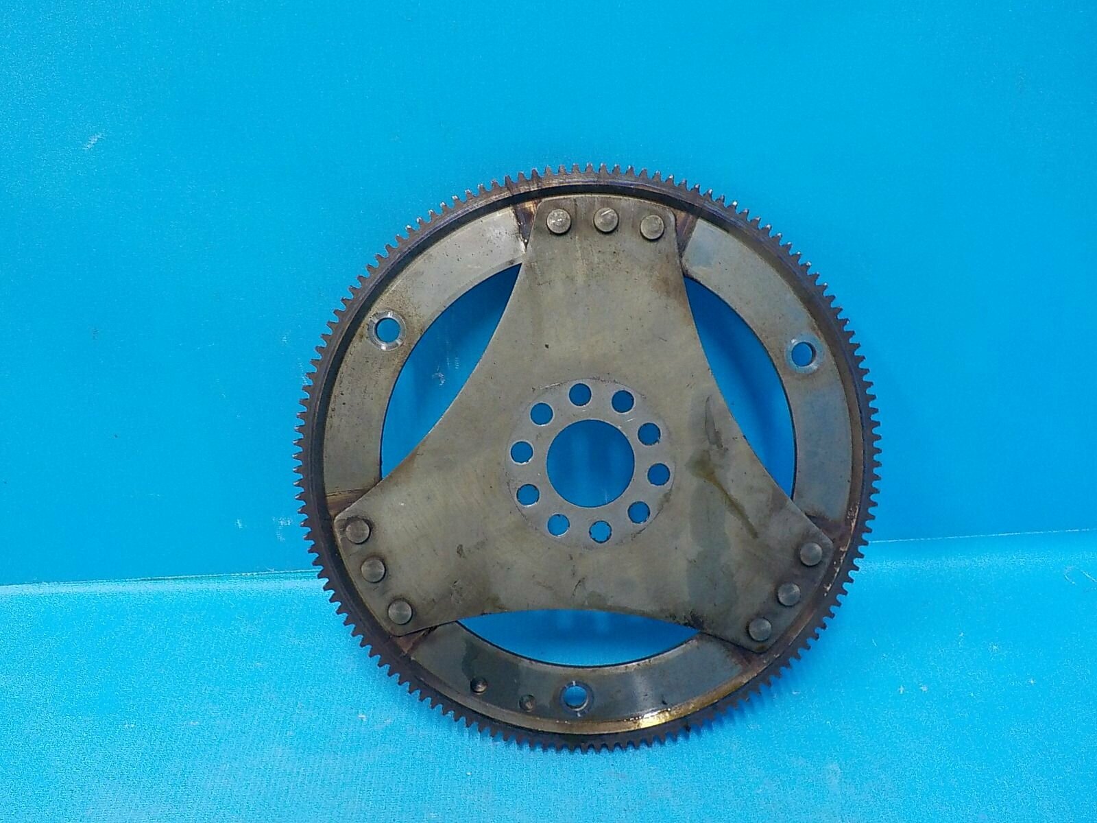 Маховик VOLKSWAGEN Touareg 2 NF 2010-2018 022105323E - Б/У