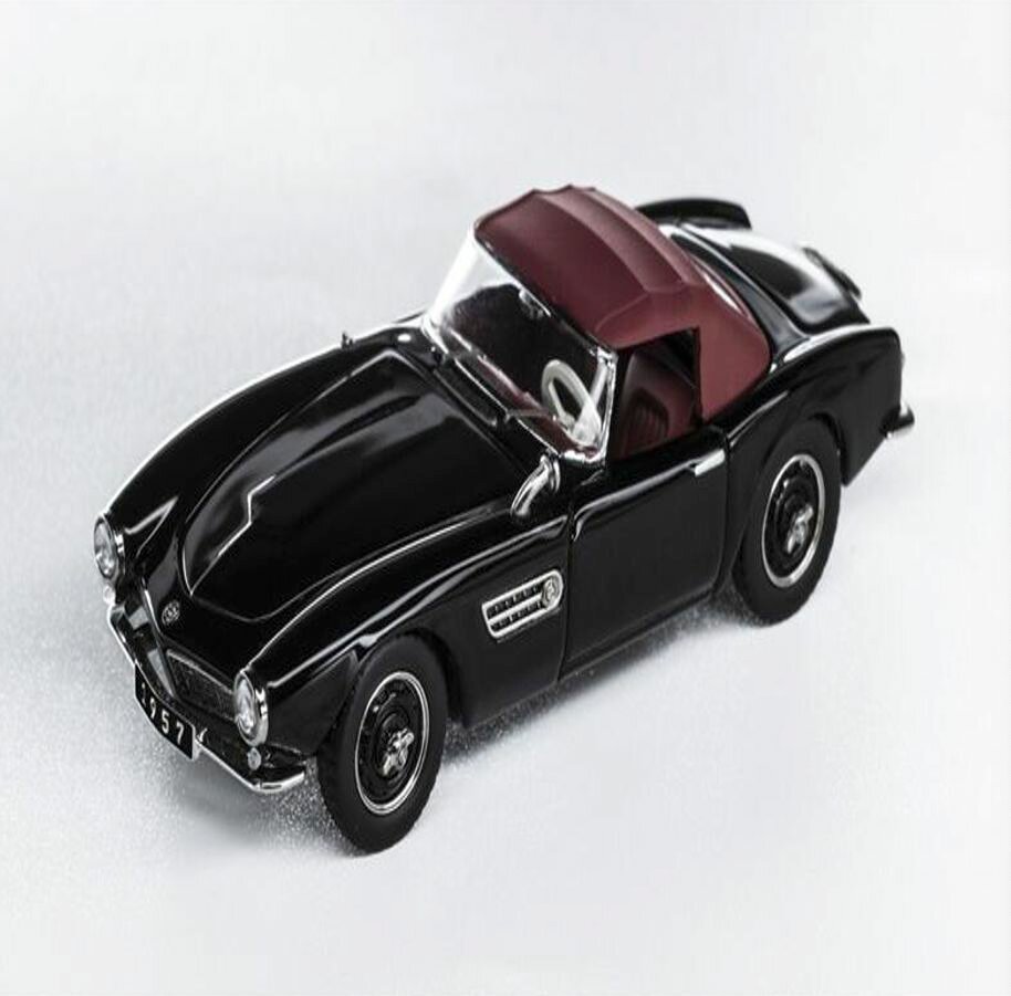 Коллекционная машинка GFCC 1:64 BMW 507 1957 convertible Black