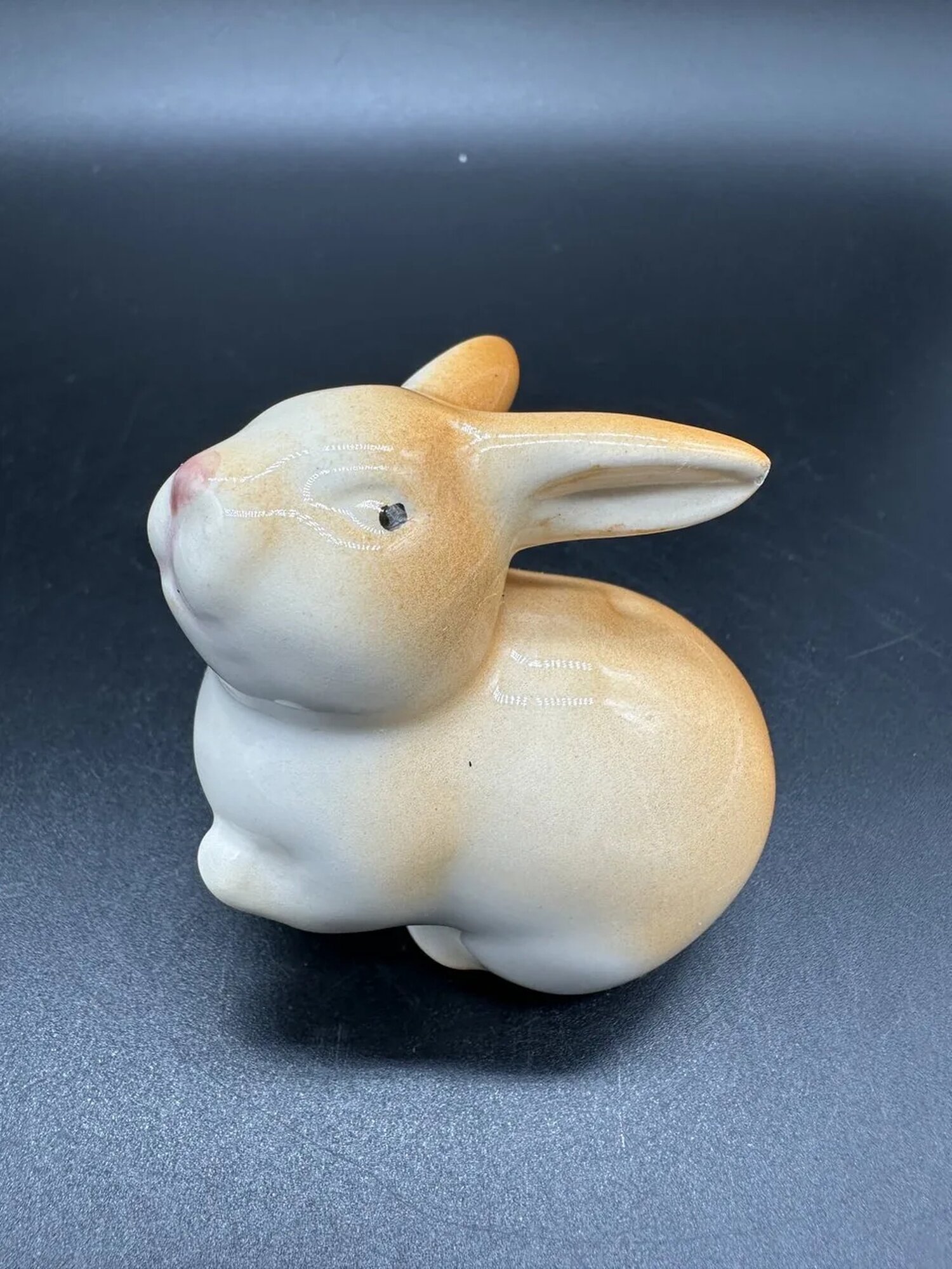 Статуэтка Зайчик фарфор артель прогресс винтажная