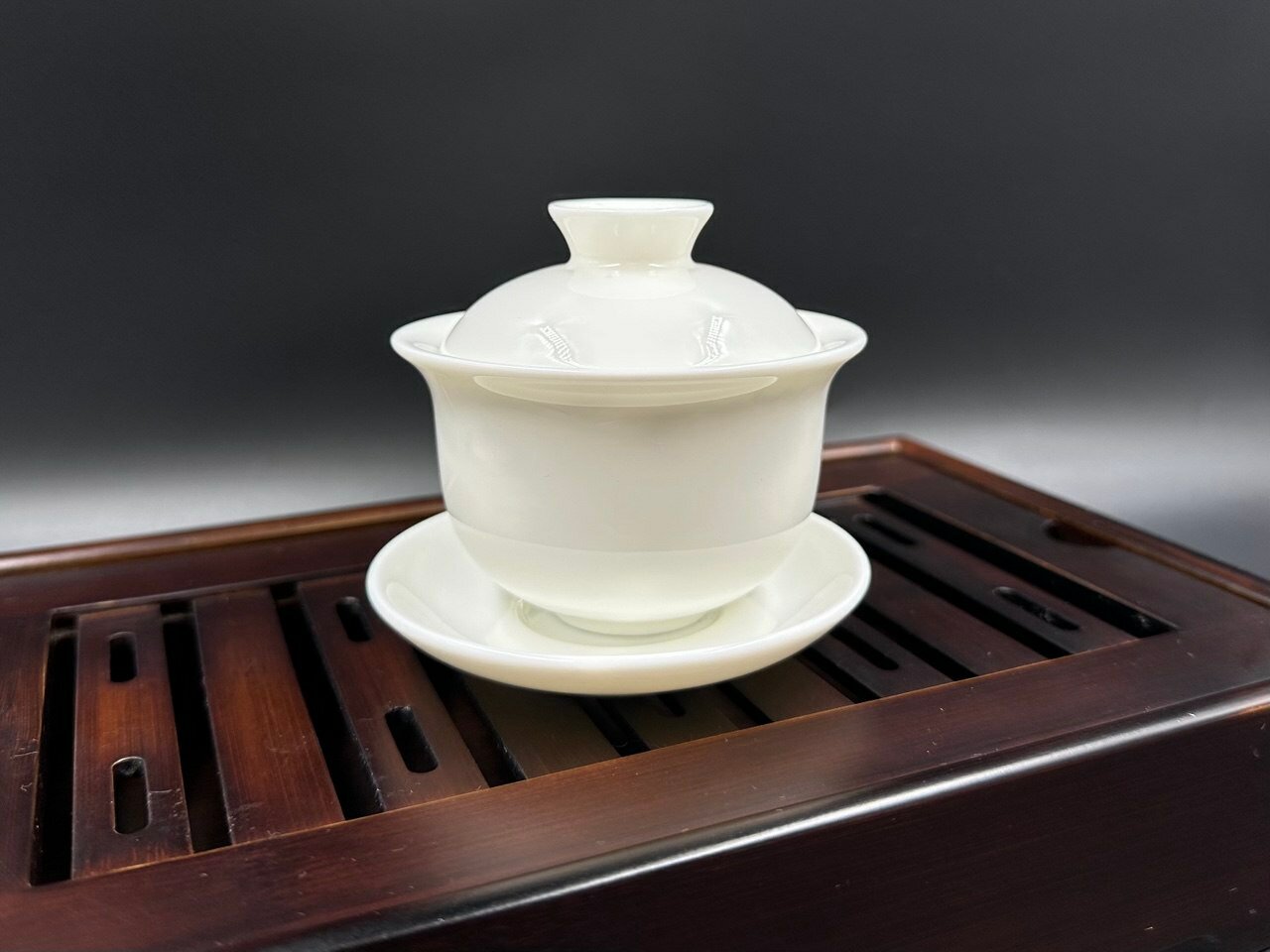 Гайвань, 150мл. Белый фарфор с молочно-гладким покрытием, толстостенная