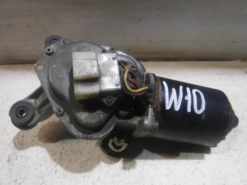 Моторчик стеклоочистителя передний Nissan Primera 2881550J00