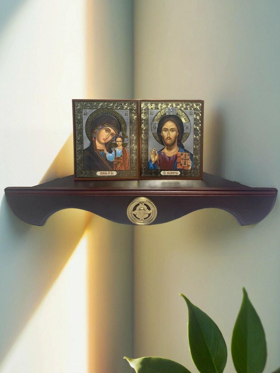 Полка для икон угловая настенная деревянная цвет вишня резьба херувим длина 50 см домашний иконостас