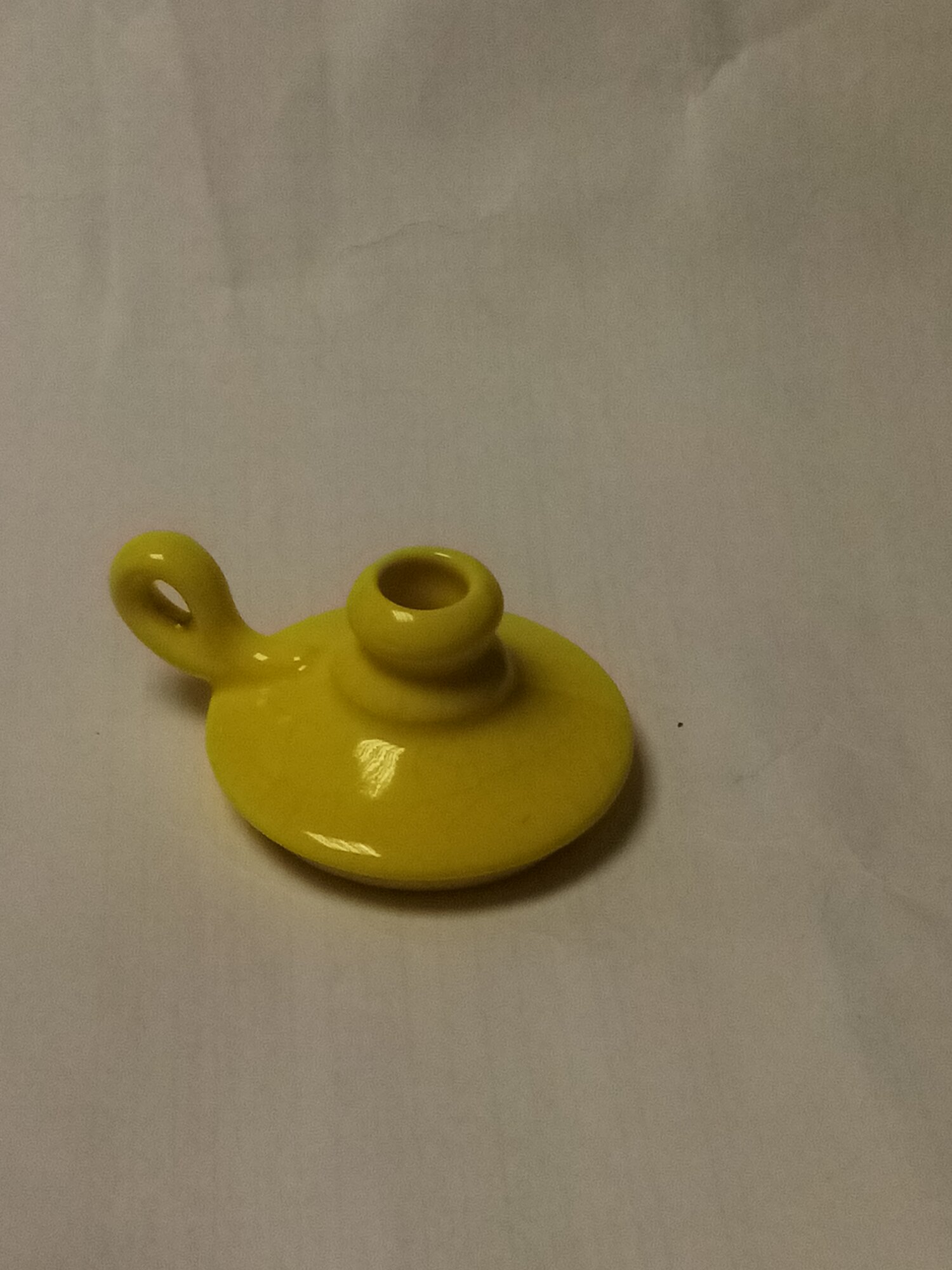 Подсвечник "Капля" с ручкой (жёлт.)