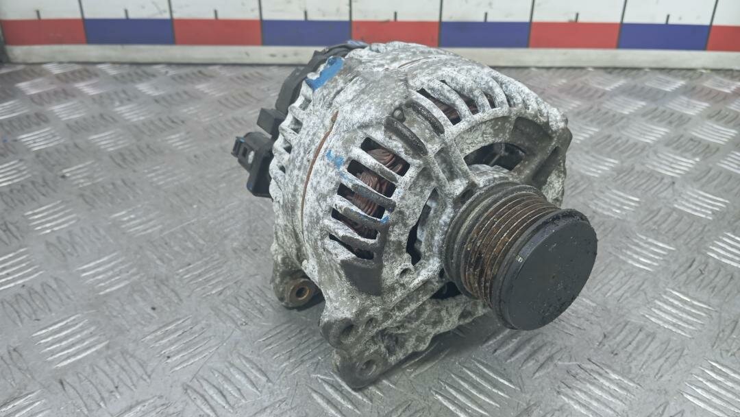 Генератор Volkswagen Jetta 5 2008 06F903023F