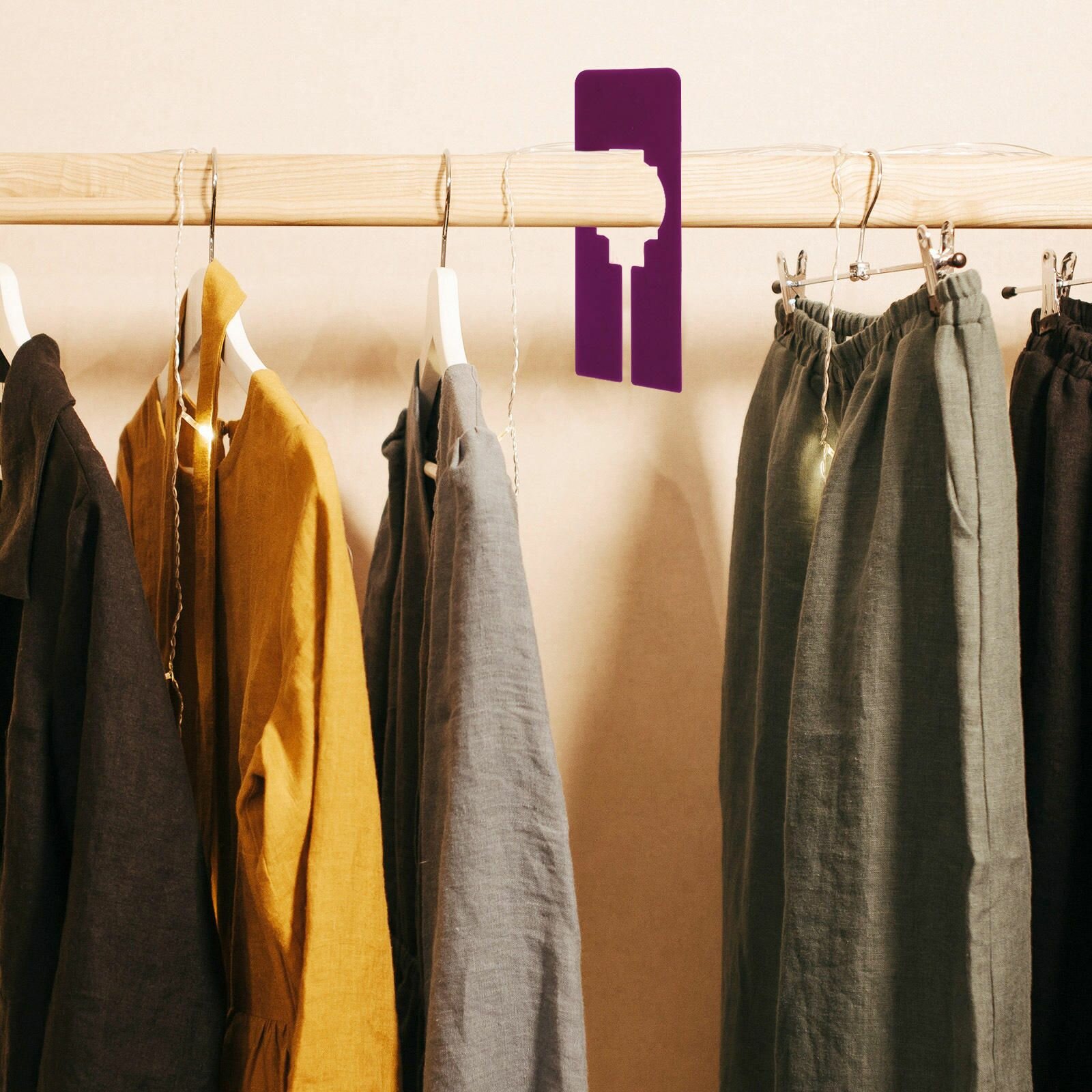 Разделители для вешалок пластиковые фиолетовые, 10 штук для сортировки и хранения одежды