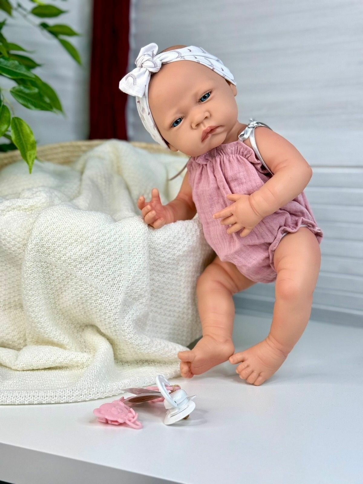 Кукла Реборн BERJUAN виниловая 45см New Born