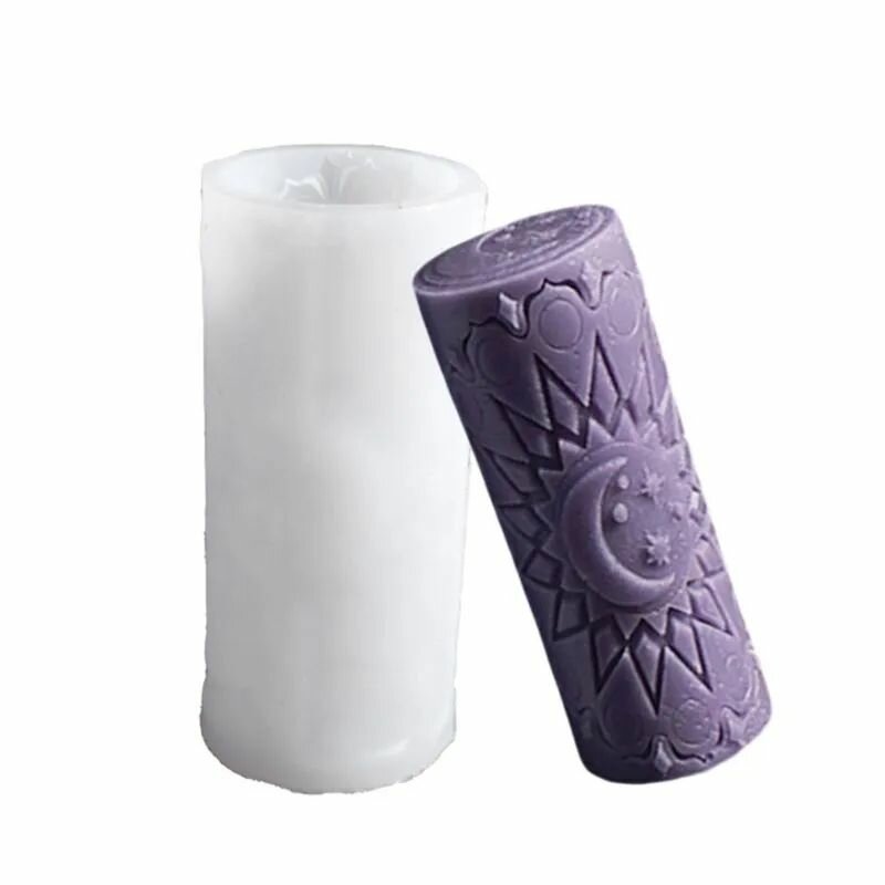 Резная цилиндрическая форма для свечи с рельефной Луной
