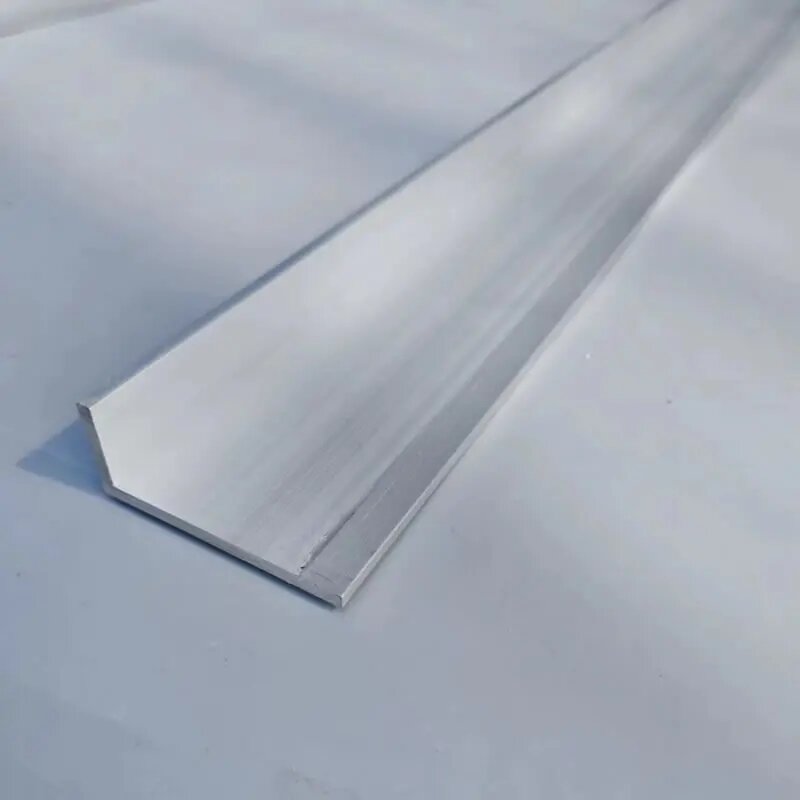 Алюминиевый уголок L-образный 40x20 40x20x3mm, 500mm