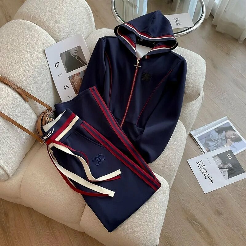 Костюм спортивный CELINE