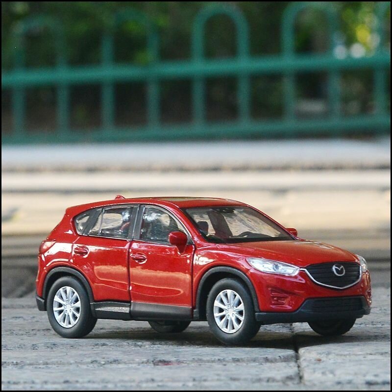 Миниатюрная модель автомобиля из литого металла Мазда CX5 CX-5 SUV Начальная Dмодель автомобиля Игрушки 1:36 Mazda CX5 CX-5 SUV