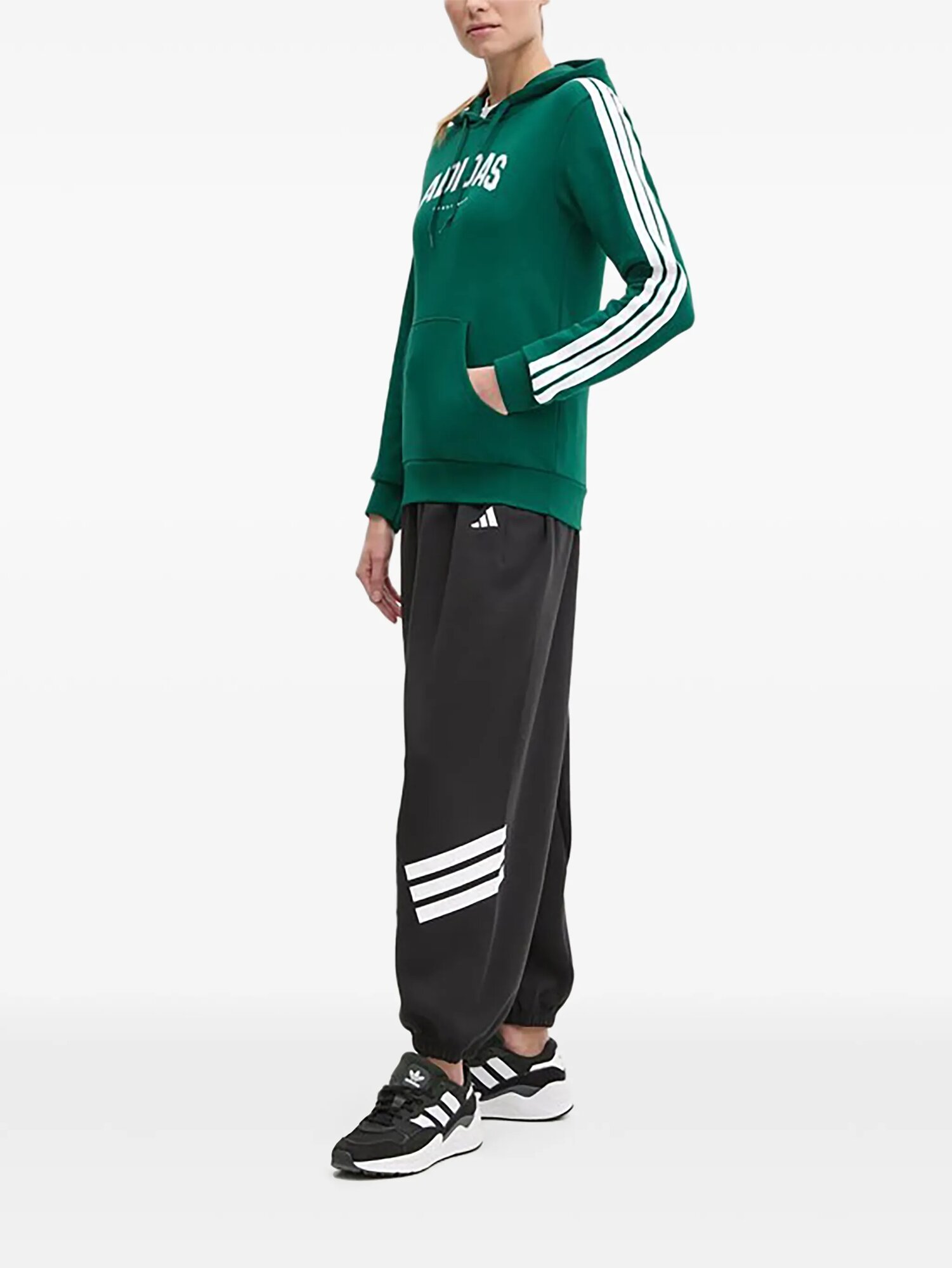 Брюки adidas, размер 12 UK — фото 1