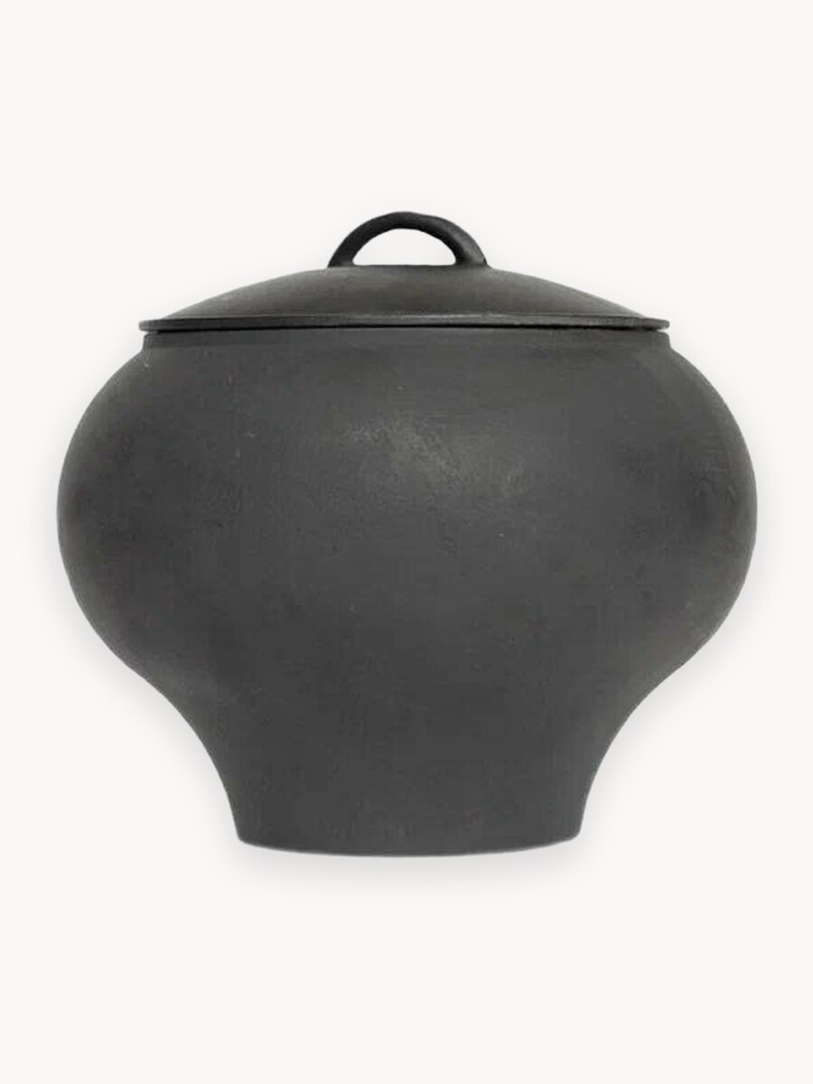 Горшок чугунный Балезинский ЛМЗ 4 литра с крышкой для приготовления пищи на костре в печи