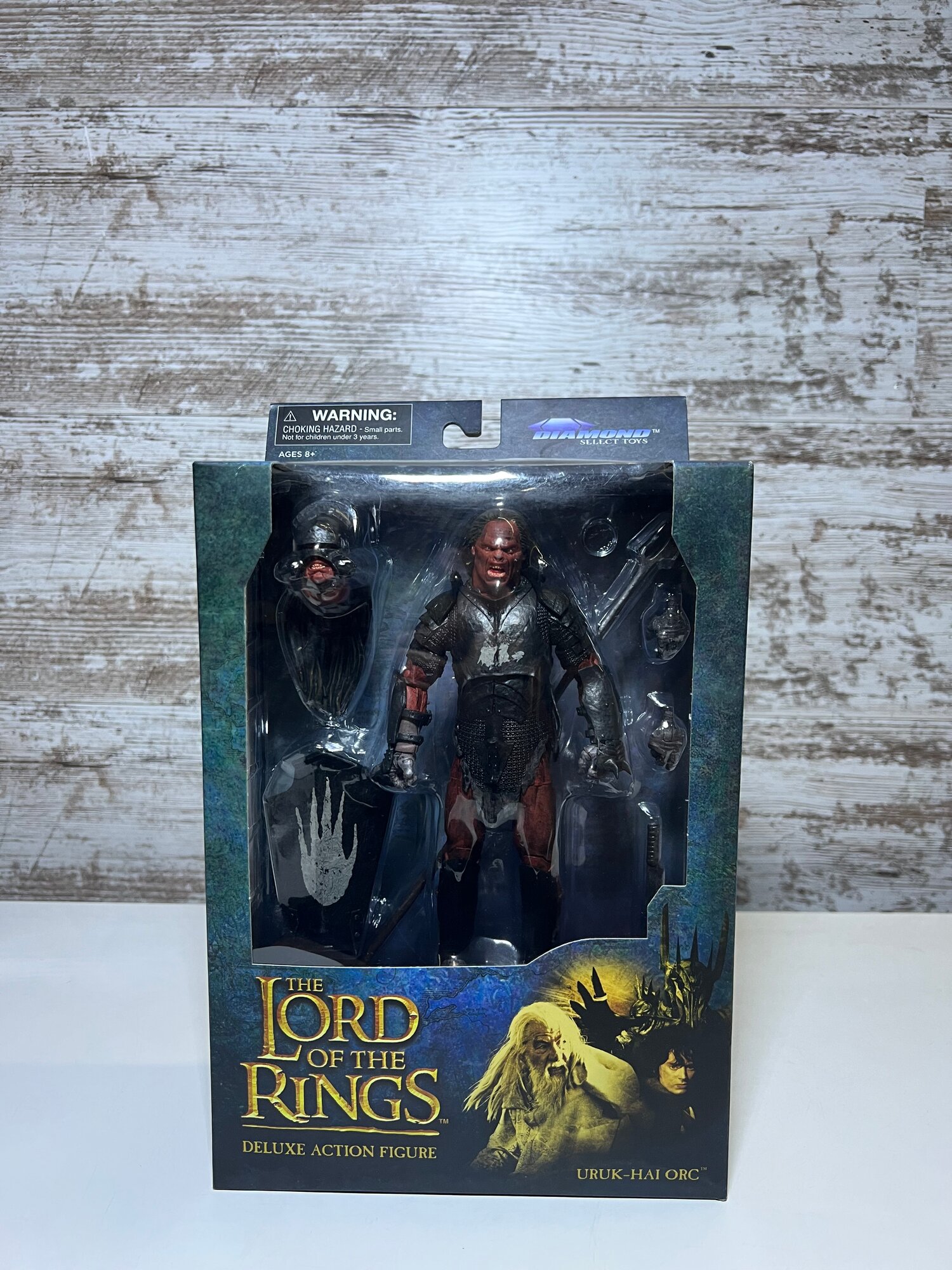 Фигурка Урук-хай. Властелин Колец, Lord of Rings, Uruk-Hai, 18 см, Deluxe Action Figure, от Diamond Select