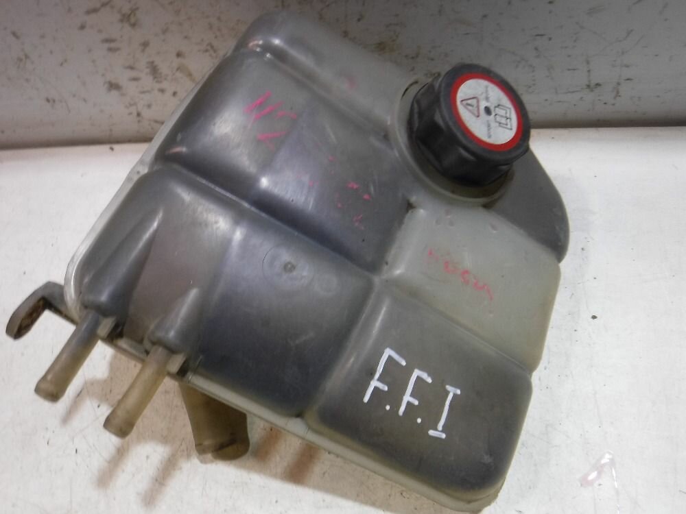 Расширительный бачок Ford Focus I 1104120