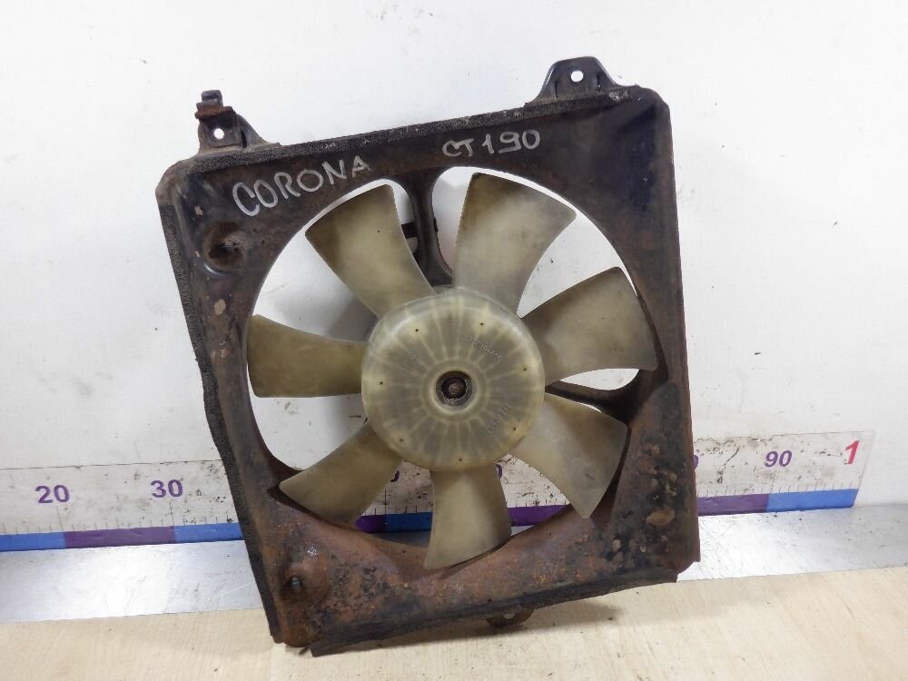 Вентилятор радиатора Toyota Corona 1671164360