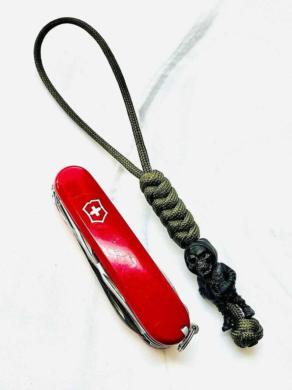 Темляк брелок для ножа "Пацан Скелет"
