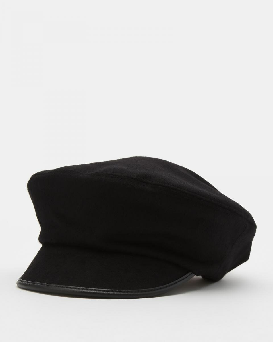 Кепка для женщин