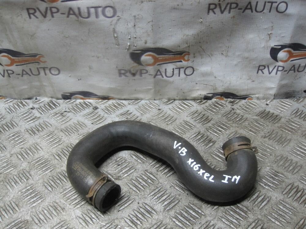 Патрубок радиатора Opel Vectra B 1.6 1995—2000 90501084