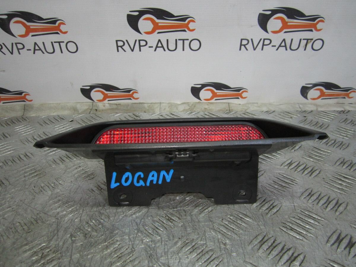 Стоп сигнал задний Renault Logan 2 1.6 2014-2018