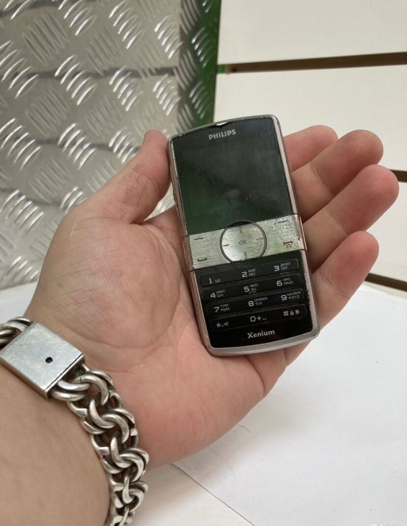 Philips Xenium 9@9w Оригинальный Б/У Retro Mania дарит ностальгию, Ретро телефон