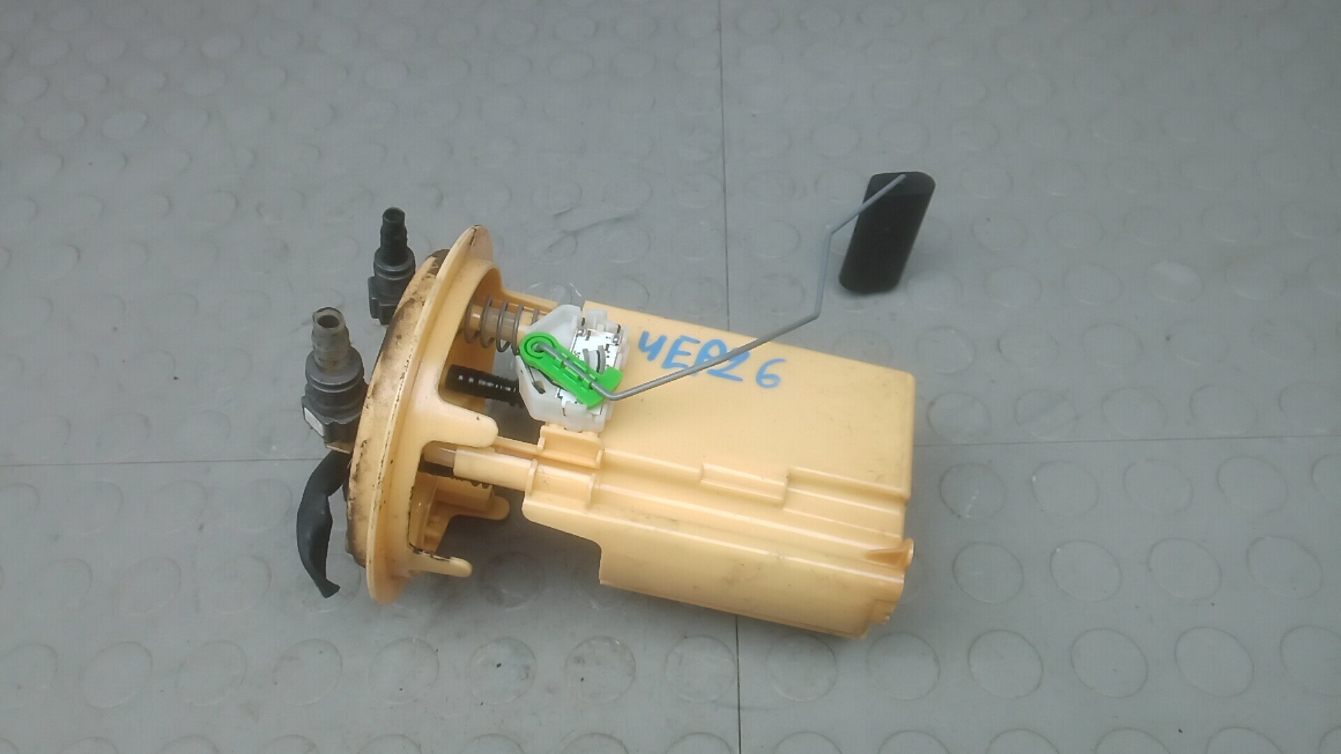 Датчик уровня топлива PEUGEOT 308 1