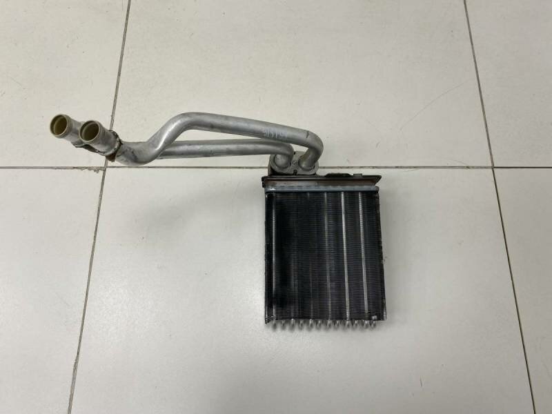 Радиатор отопителя Renault Duster 2012 кат.номер: 6001547484