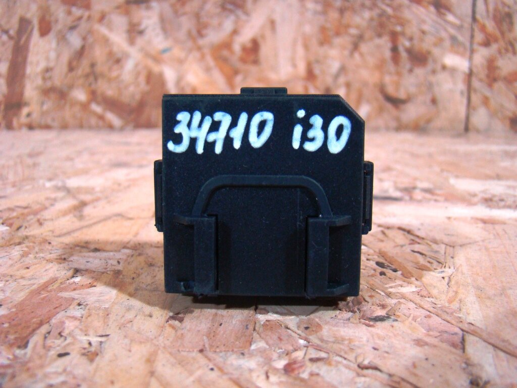 Hyundai i30 Блок сигнализации (штатной) 954202L700