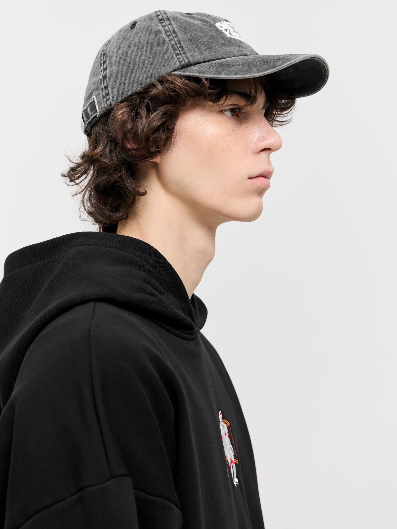 Кепка Кинопоиск х Ничего Обычного "Смотрите хоккей", унисекс