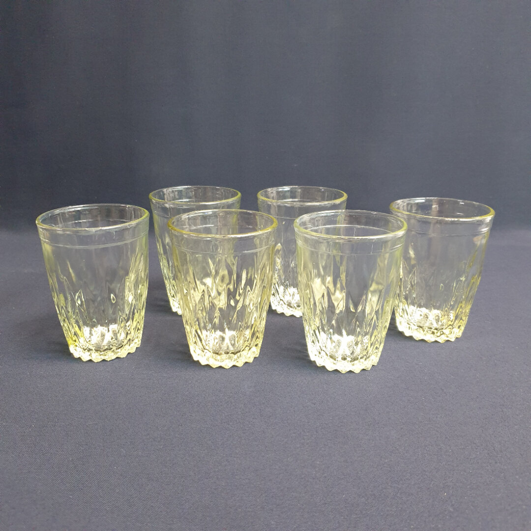 Набор из 6 стаканов, стекло 210 мл, высота 10.5 см, винтаж СССР