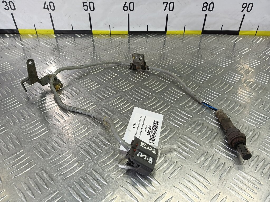 Датчик кислородный/Lambdasonde Б/У для MAZDA 3 BK рестайлинг (2006—2009) Z60218861A