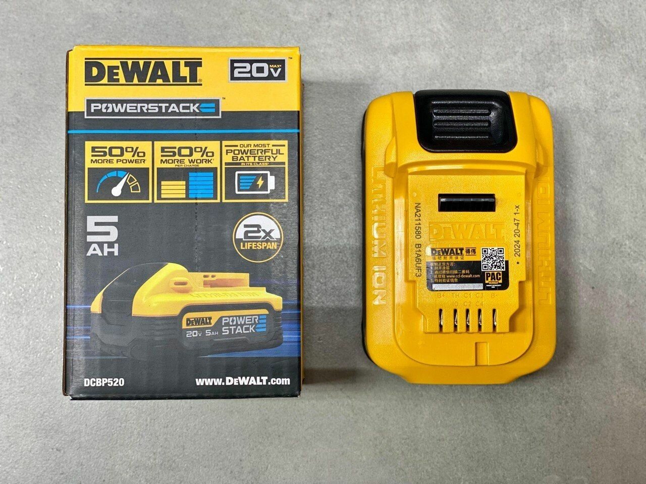 Инновационный бестселлер DeWALT DCBP520 20V