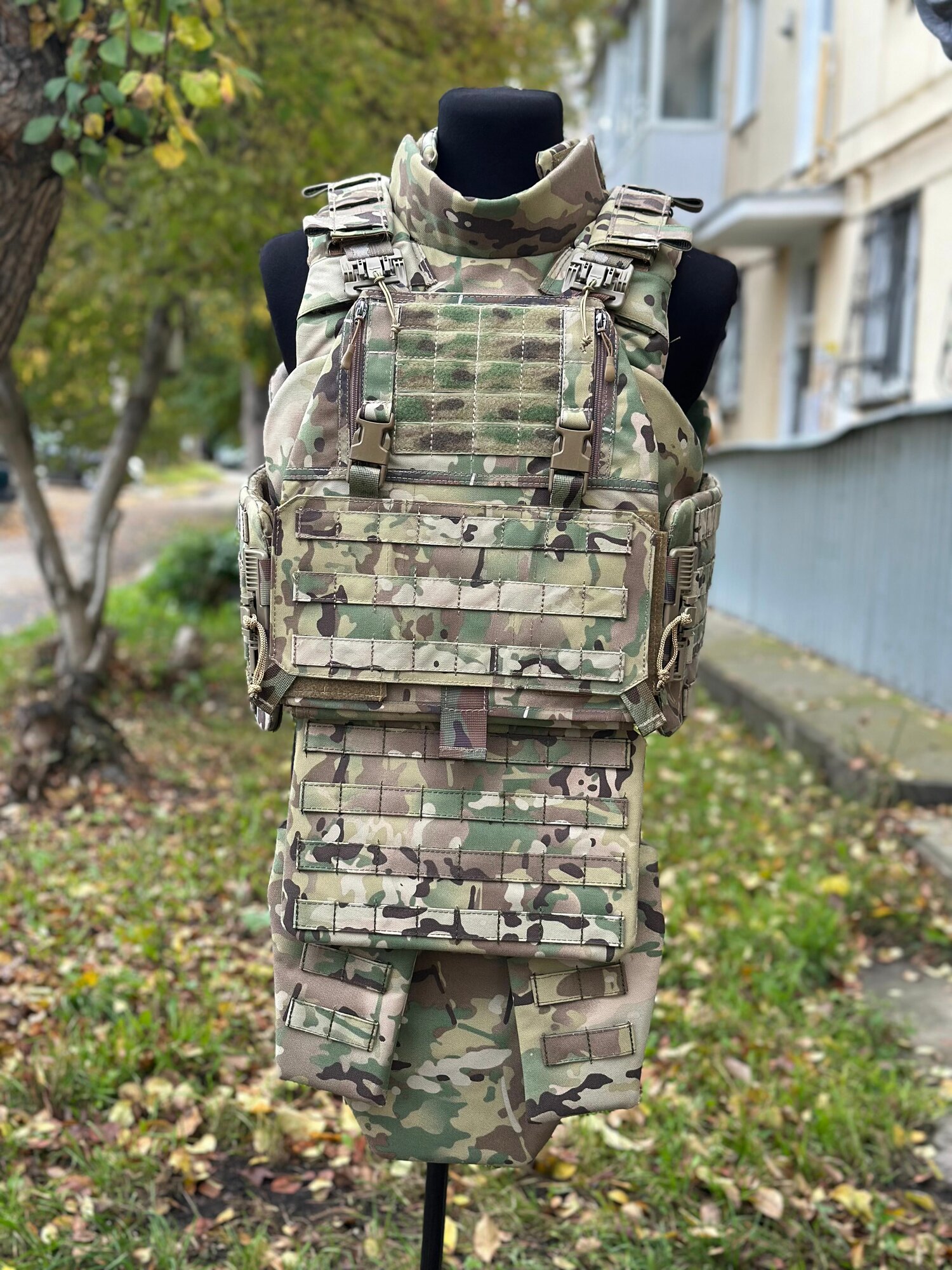 Модульный бронежилет M.U.I. (комплект: Normal цвет Мультикам).