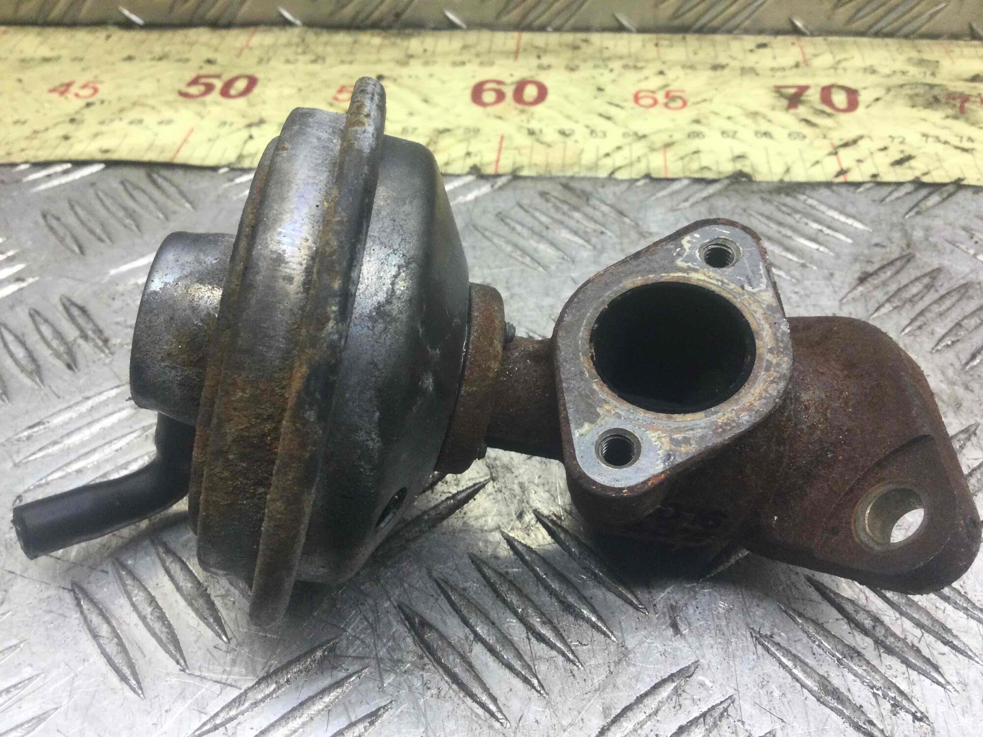 Б/У Клапан EGR Audi A6 C6/4F (2004-2008) 2008 г.