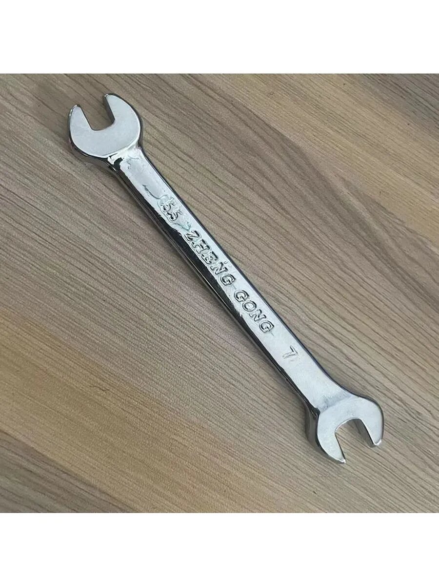 Двусторонний рожковый ключ (5.5-7 мм)