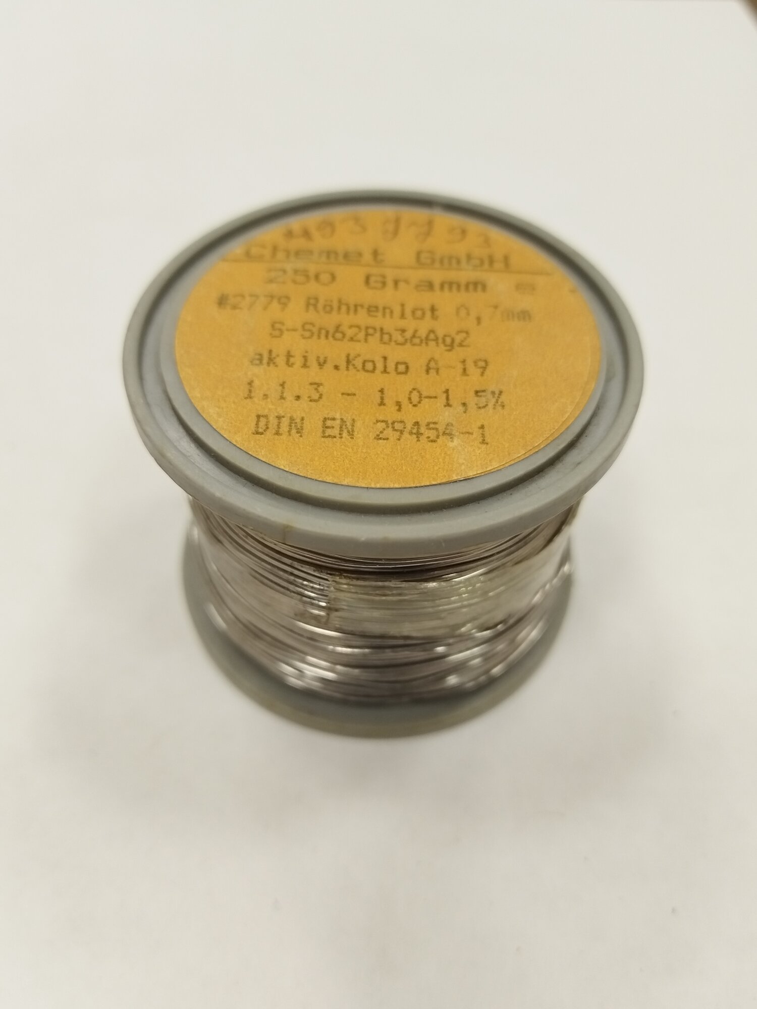 Припой Chemet мягкий 493, с флюсом A-19-1%-1,5%, диаметр 0,7 мм, на катушках по 250 г, A4937793