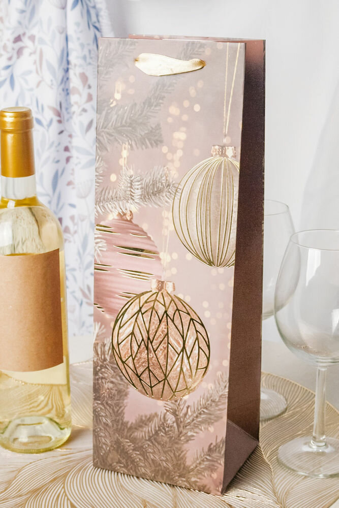 Подарочный пакет для бутылки новогодние шары 'холли', бумага, 36х12 см, Due Esse Christmas XNA21042941-3