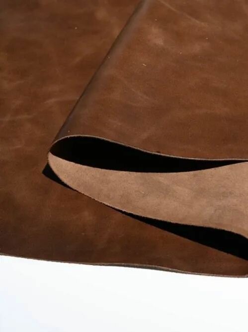 Кожа натуральная галантерейная Пулл-ап 1.2-1.4мм. Светло-коричневый. 176 дм2.