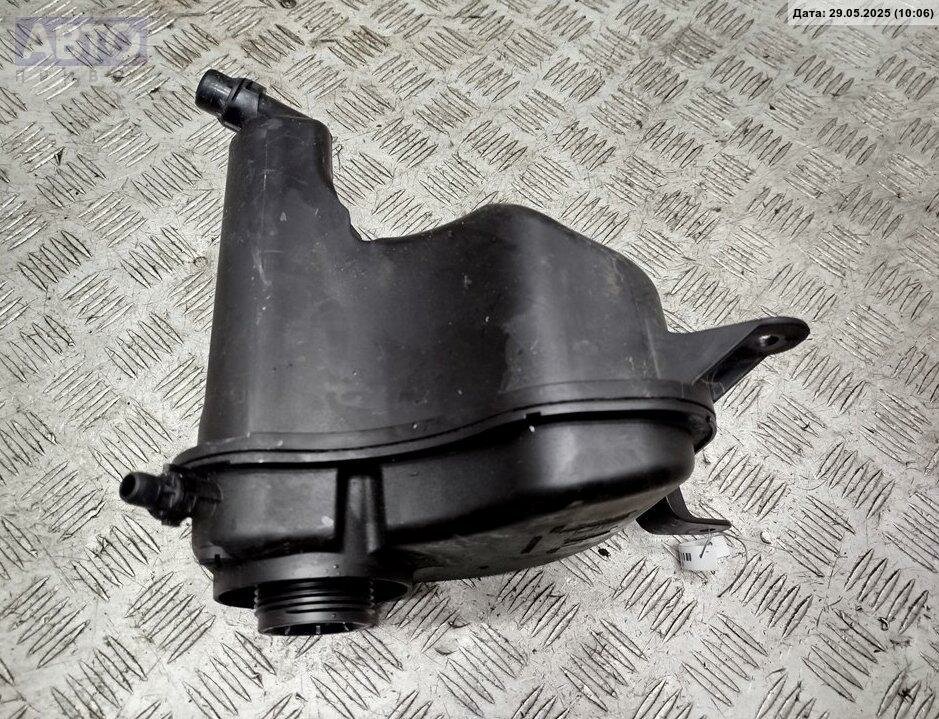 Бачок расширительный BMW 3 E90/E91/E92/E93 (2005-2013)