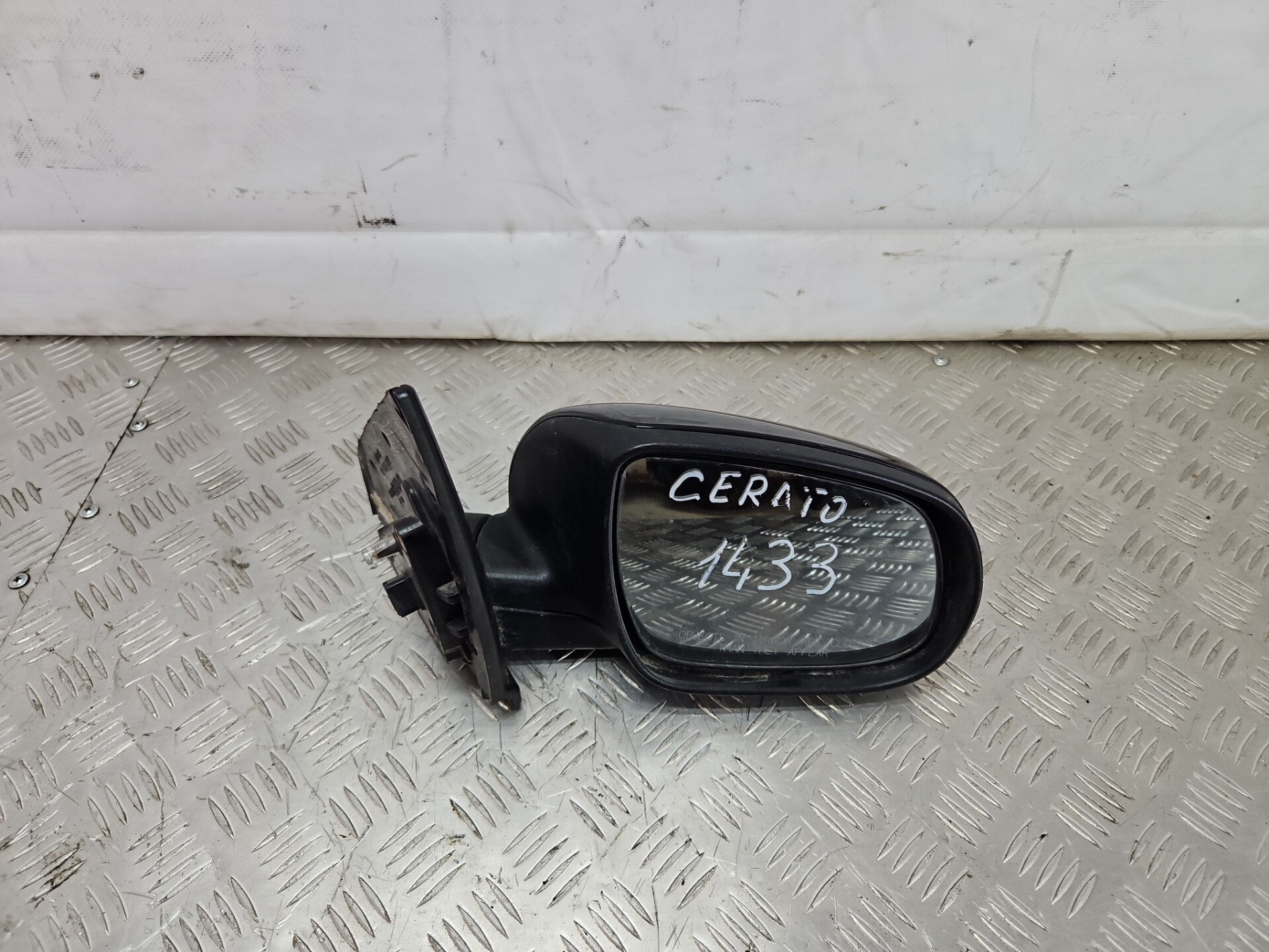 Зеркало наружное правое Kia Cerato 2 2012