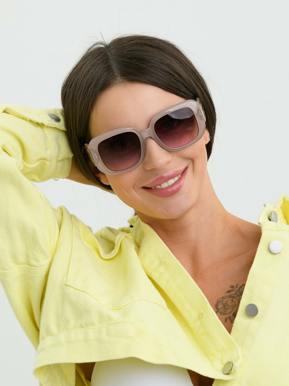 Солнцезащитные очки