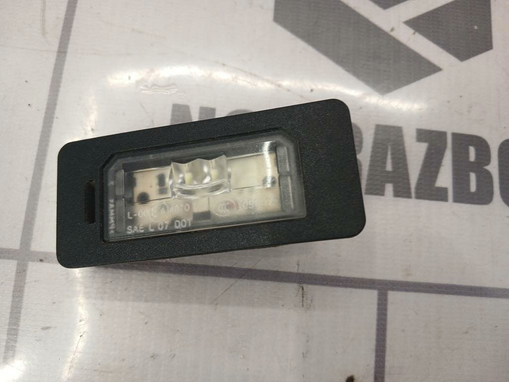 Фонарь подсветки номера BMW X3 F25 2010-2017