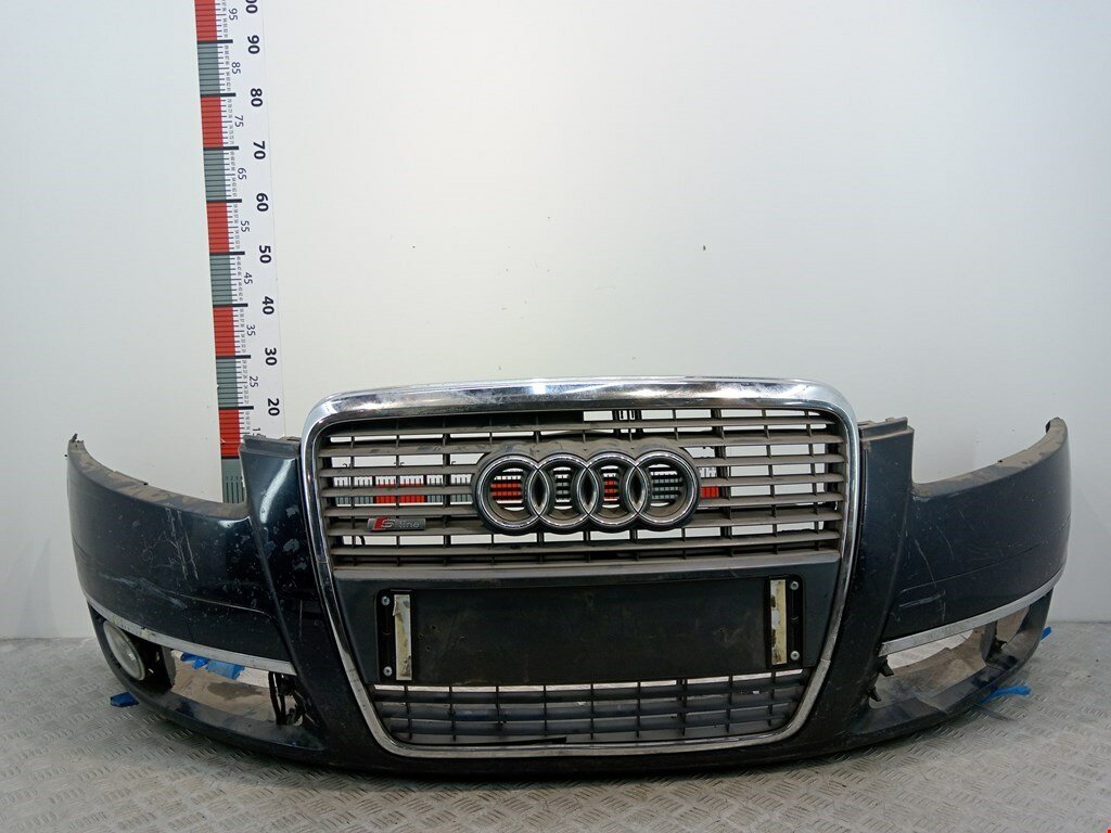 Бампер передний Audi A6 C6 4F0807105C арт. 2228229