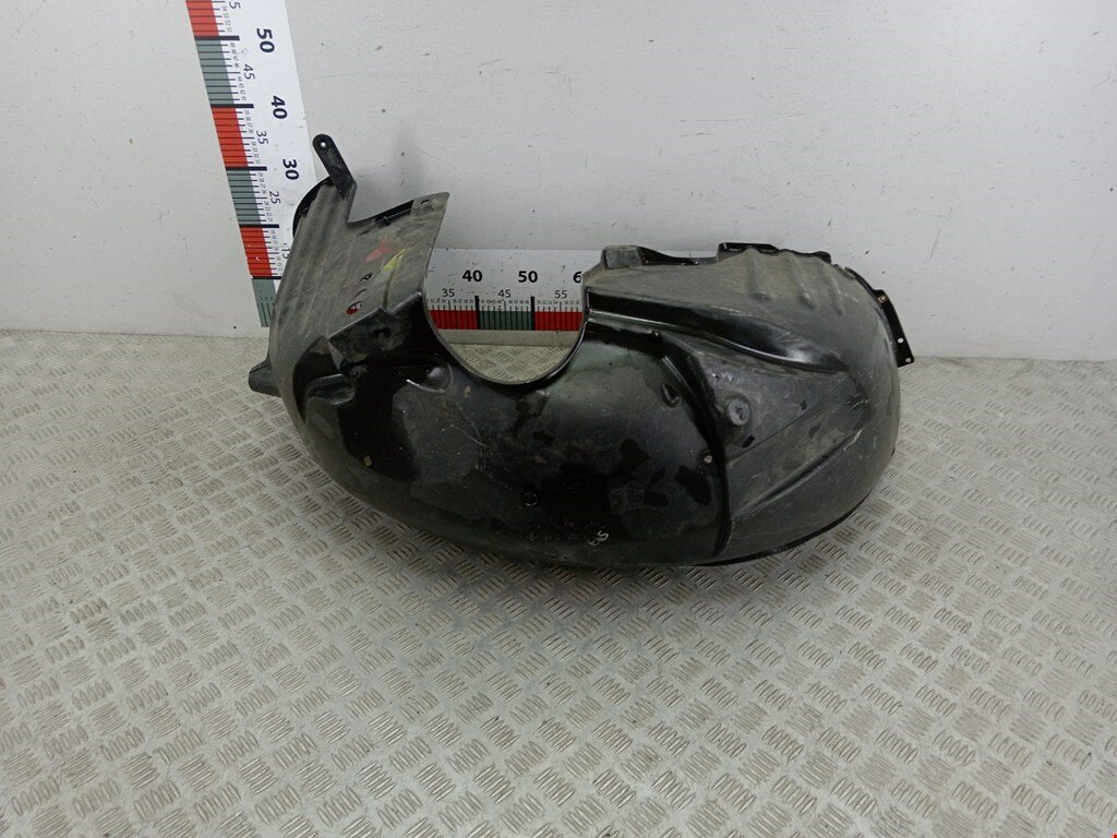 Подкрылок (защита крыла) задний правый BMW 7-Series (E65/E66) 51718223378 арт. 2240425