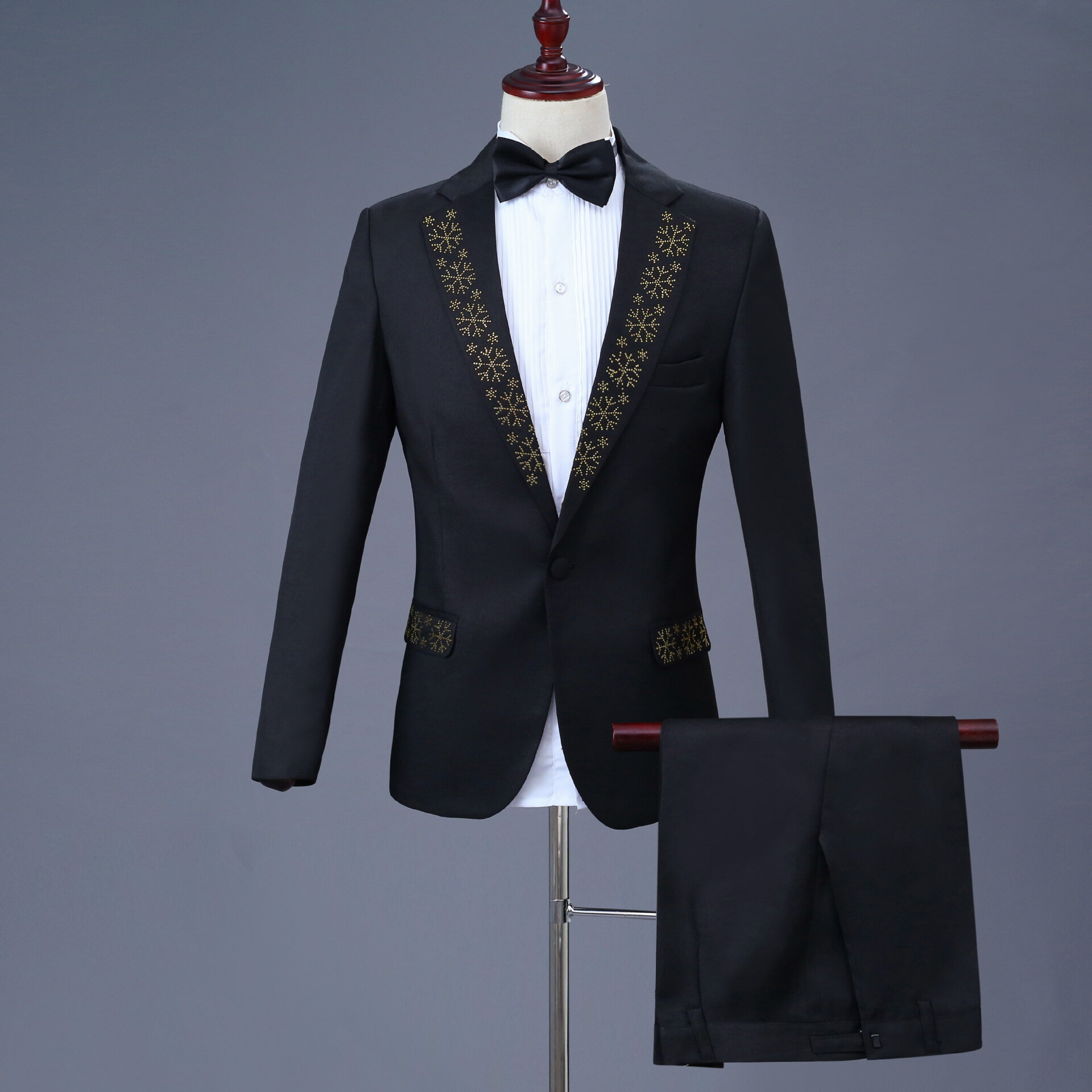 Костюм, черное золото, с бриллиантами, XL, рост 180, вес 160