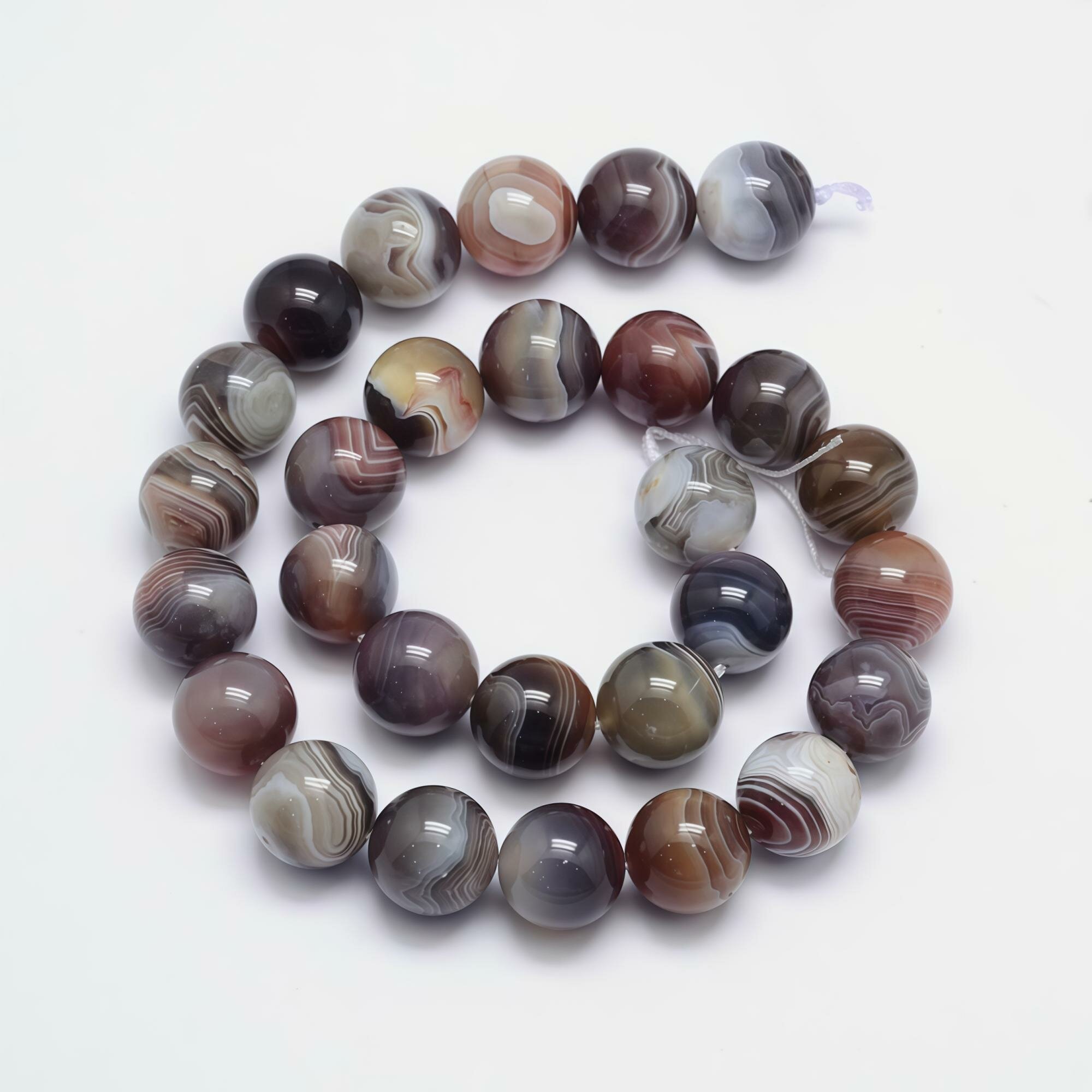 Бусины каменные, агат, ботсванский, 14-15мм, 9 шт, низка