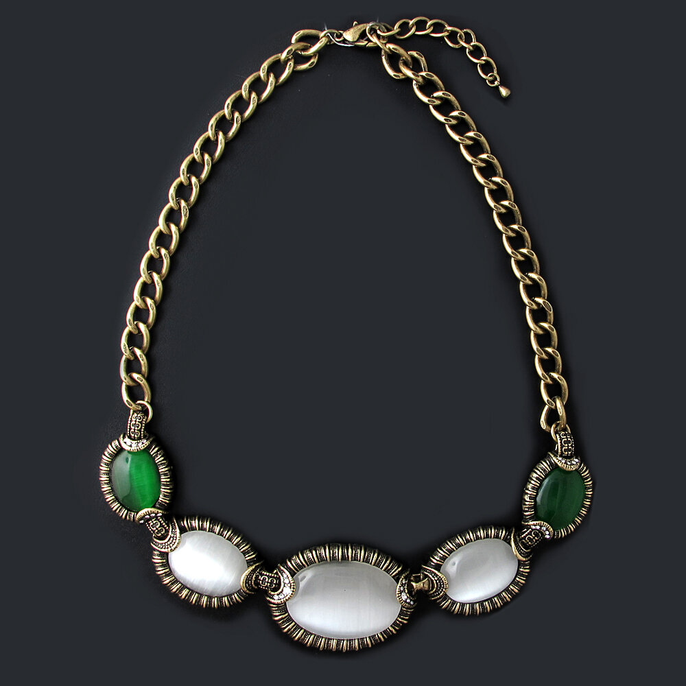 Колье, стекло, кошачий глаз