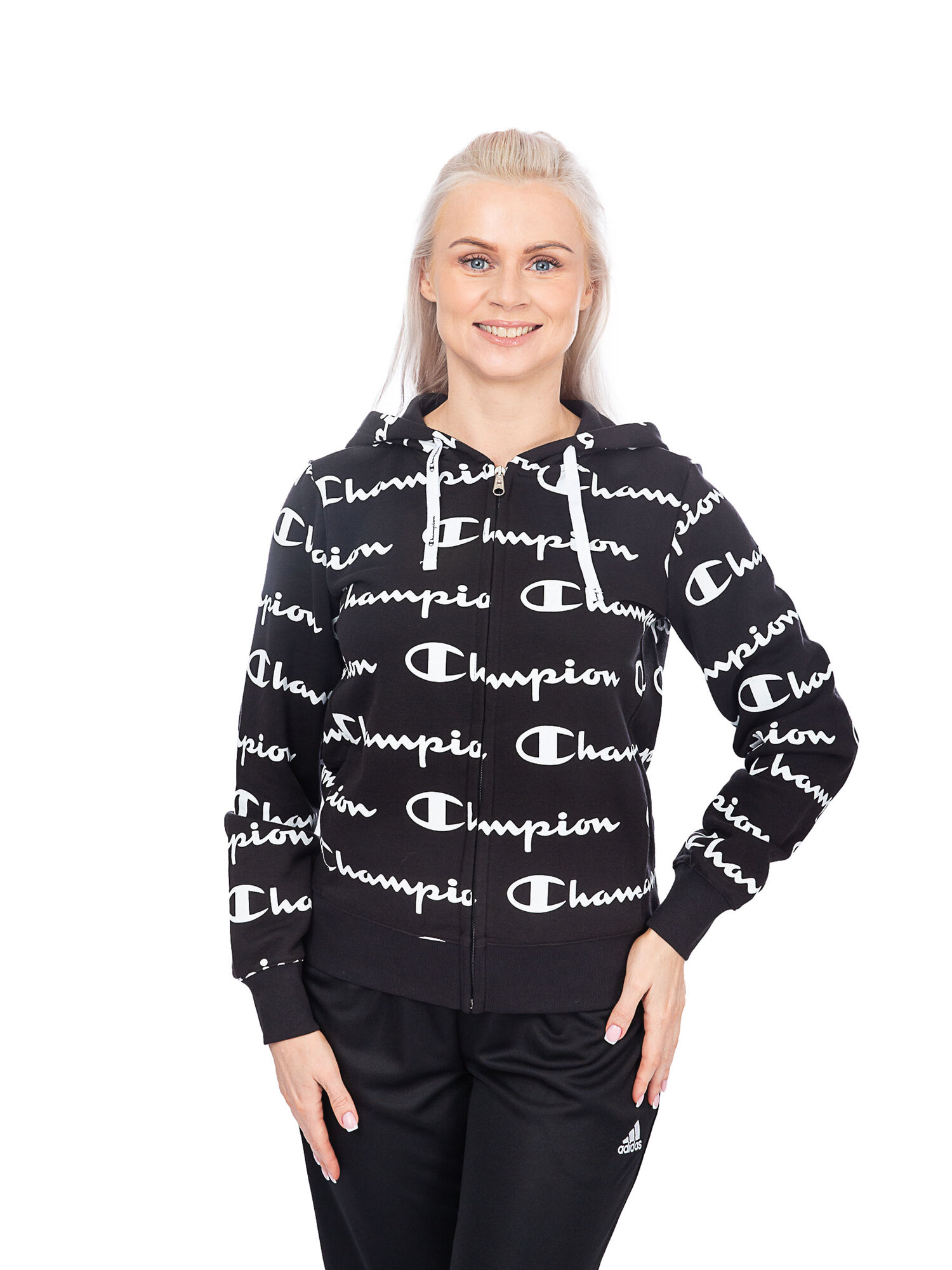 Толстовка спортивная