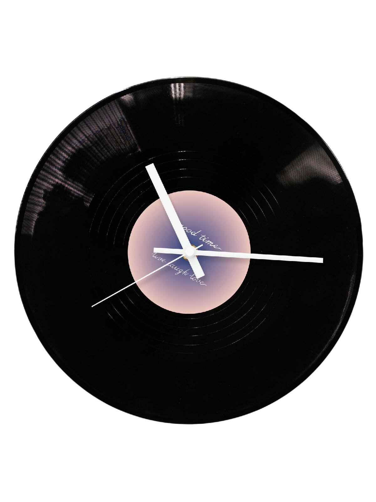 Ностальгические часы в форме пластинки с черным циферблатом по центру и белыми стрелками