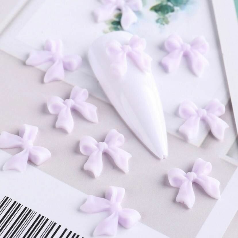 Фигурки бантики для маникюра / 3д декор для ногтей, объемные фигурки для маникюра (10шт)