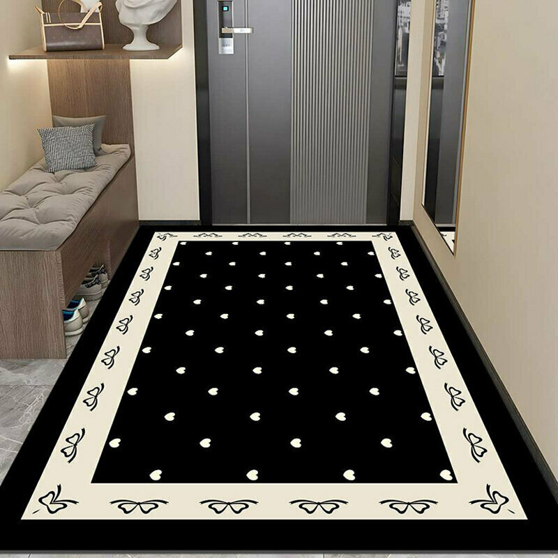 Этот кристальный бархатный ковер размером 120*160 см нескользящий и подходит для прихожих и гостиных.